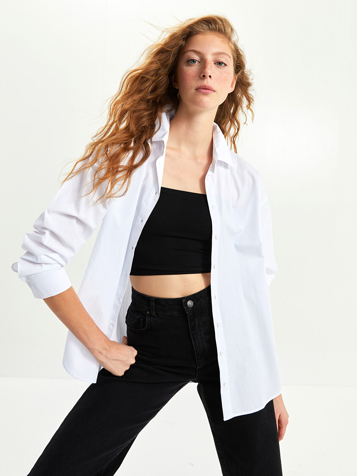 XSIDE Önden Düğme Kapamalı Düz Uzun Kollu Oversize Poplin Kadın Gömlek