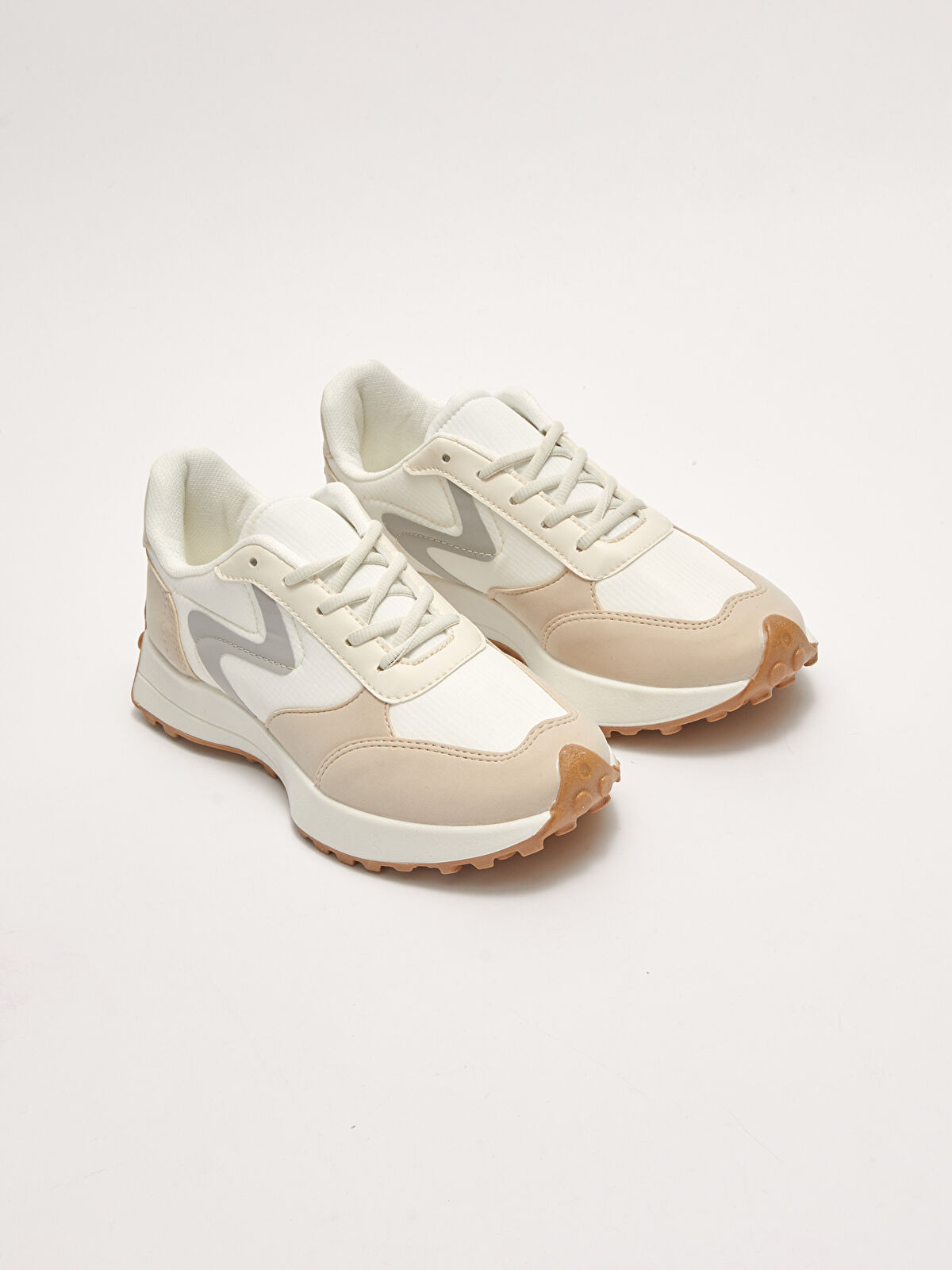 Renk Bloklu Bağcıklı Kadın Spor Ayakkabı