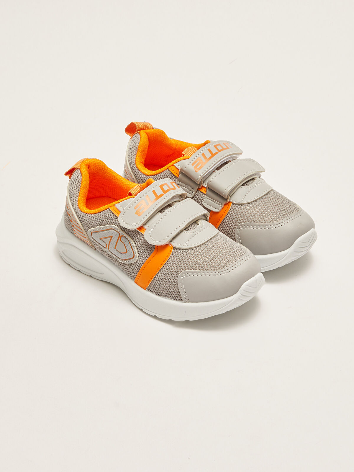 Baskılı Kalın Taban Erkek Çocuk Spor Ayakkabı