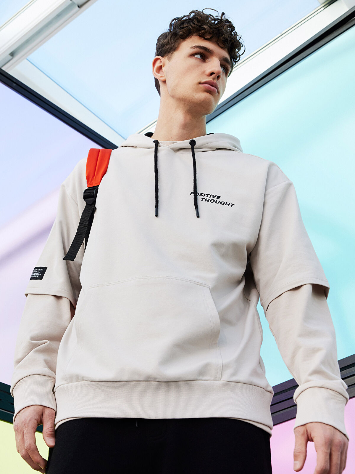 XSIDE Oversize Kapüşonlu Kısa Kollu Baskılı Erkek Sweatshirt XSIDE Oversize Kapüşonlu Kısa Kollu Baskılı Erkek Sweatshirt