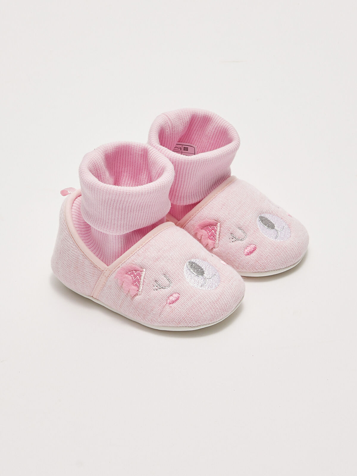 Nakış Detaylı Çoraplı Yürüme Öncesi Kız Bebek Ev Ayakkabısı