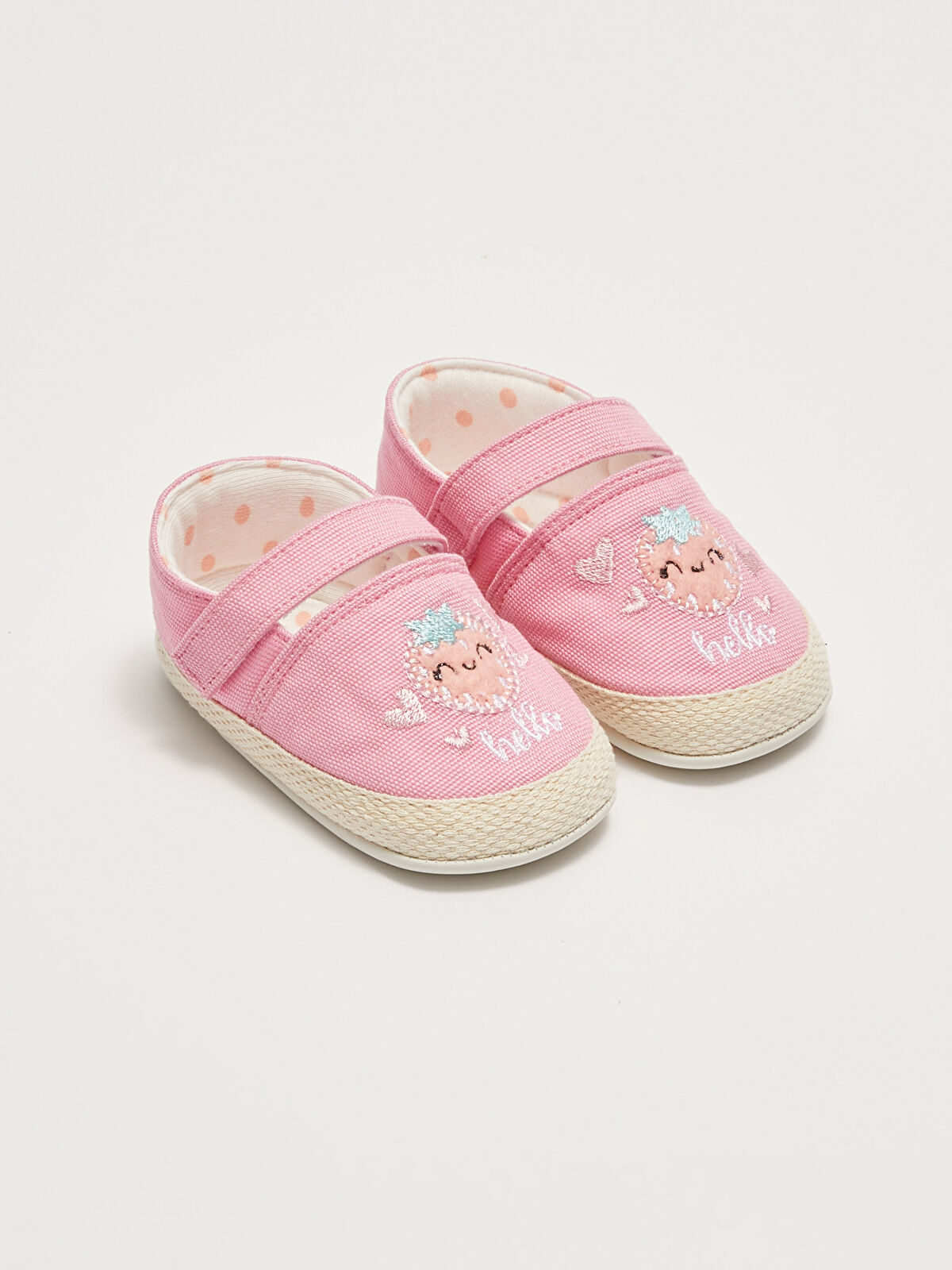 Nakış Detaylı Cırt Cırtlı Kız Bebek Yürüme Öncesi Ev Ayakkabısı