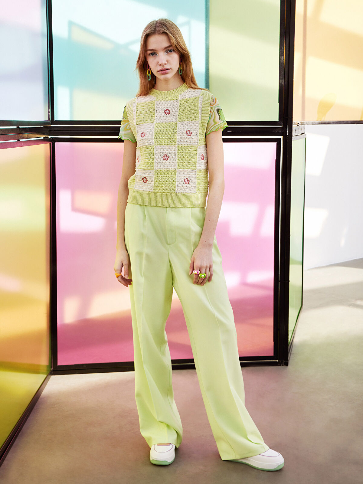 XSIDE Standart Fit Düz Cep Detaylı Geniş Paça Kadın Pantolon