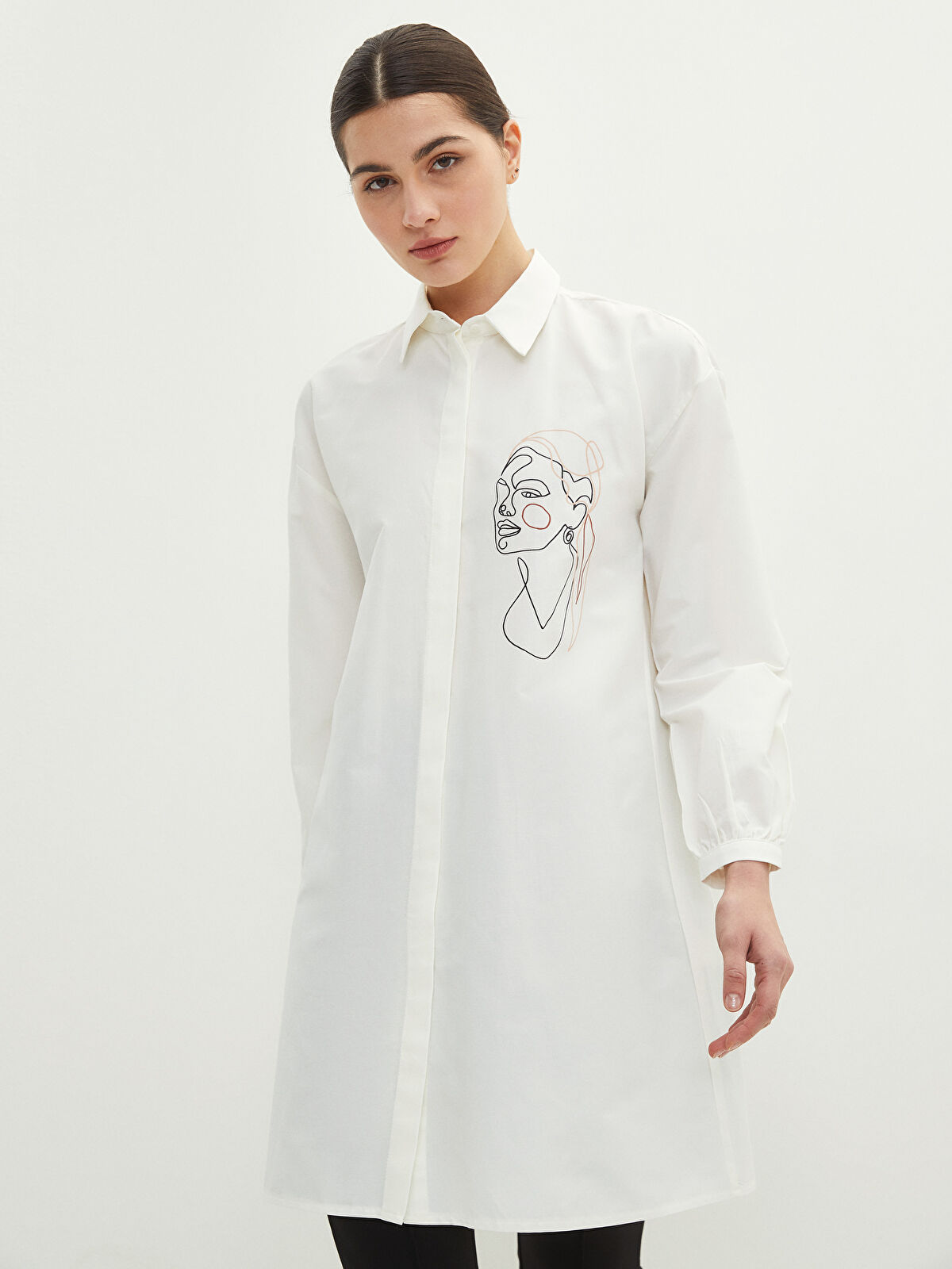 MODEST Gömlek Yaka Baskılı Uzun Kollu Oversize Poplin Kadın Tunik