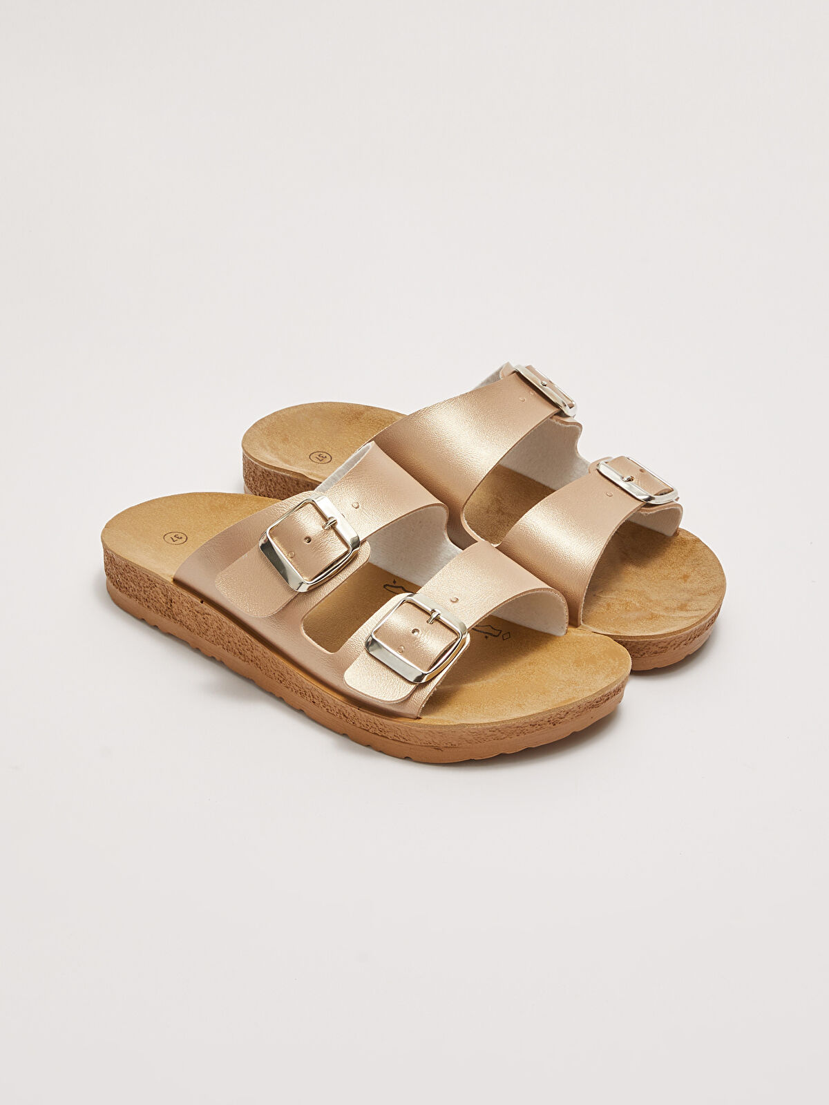 Çift Bantlı Tokalı Kadın Terlik