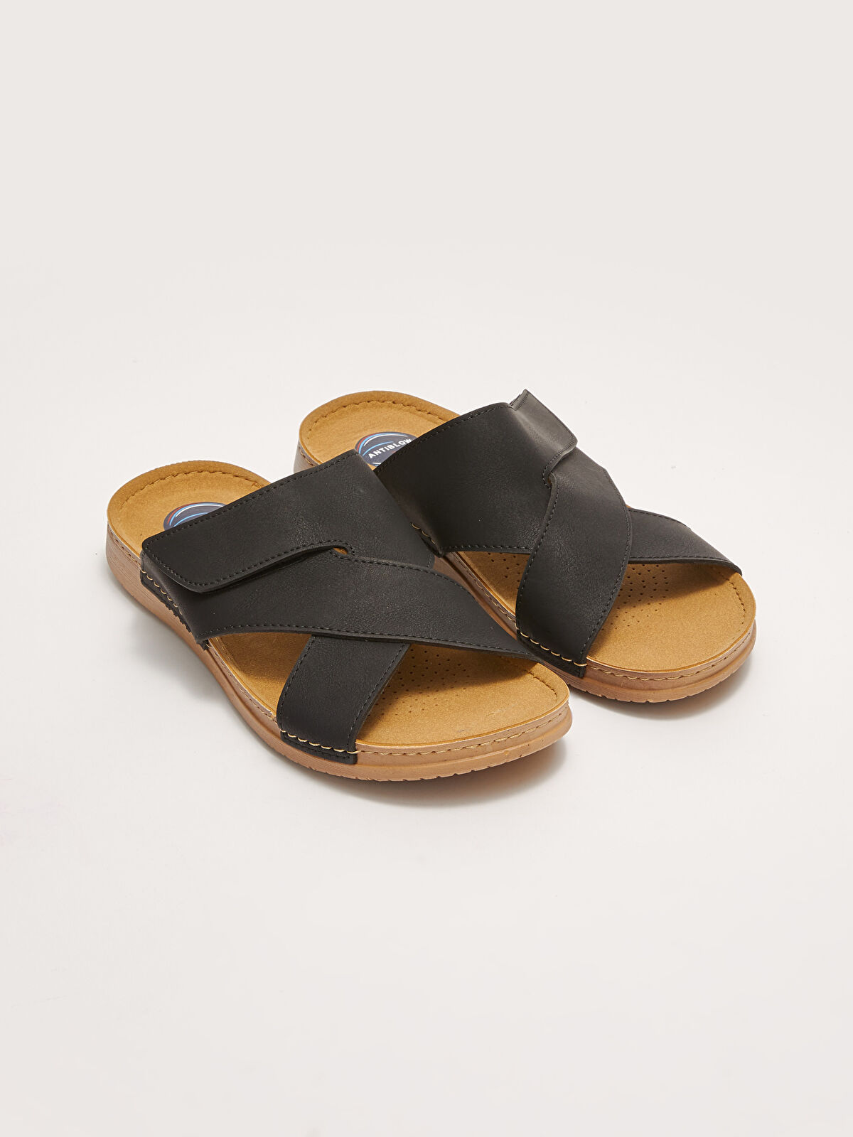 Deri Görünümlü Çapraz Bantlı Erkek Terlik