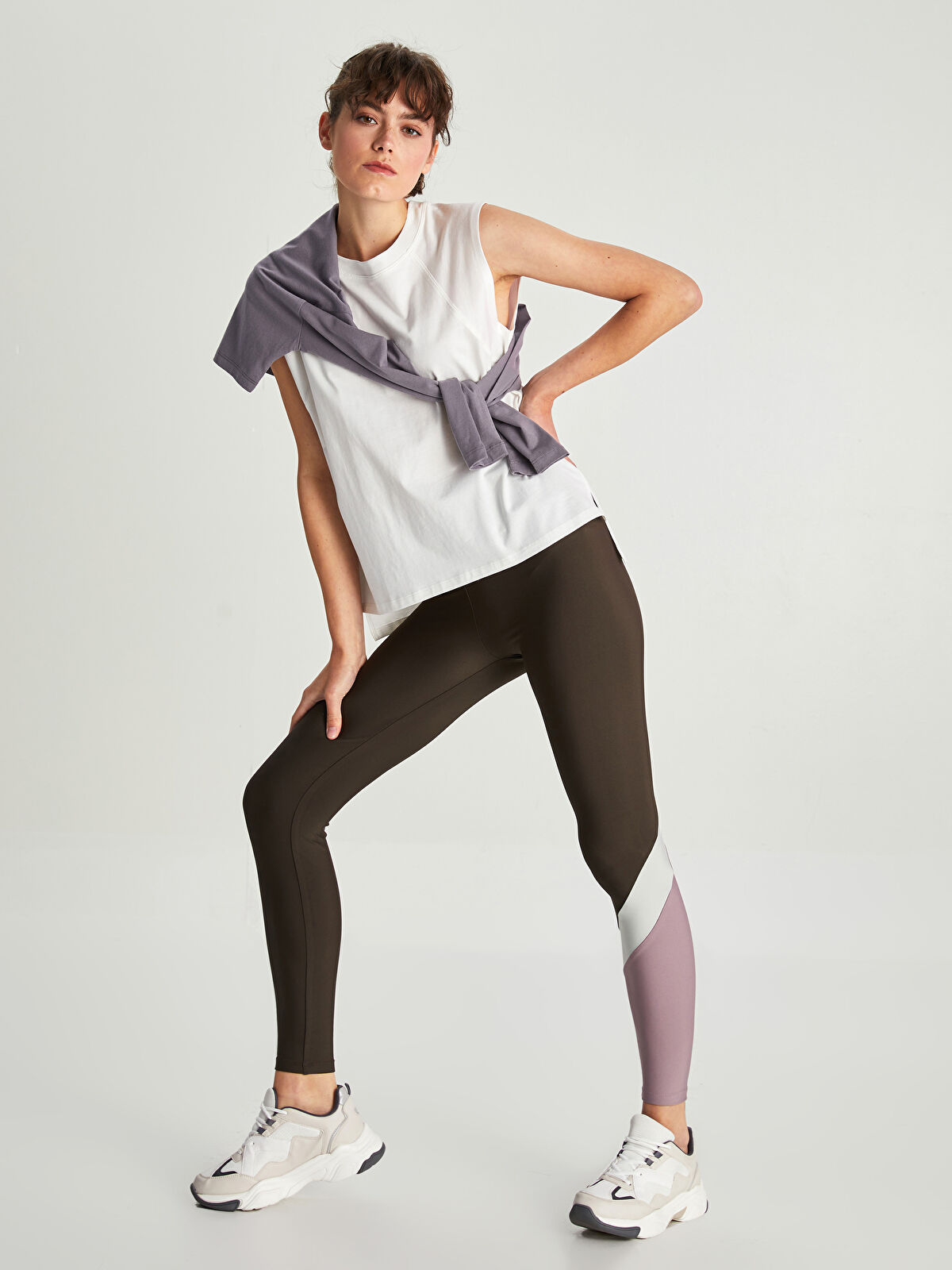 LCW ACTIVE Beli Lastikli Renk Bloklu Kadın Spor Tayt LCW ACTIVE Beli Lastikli Renk Bloklu Kadın Spor Tayt