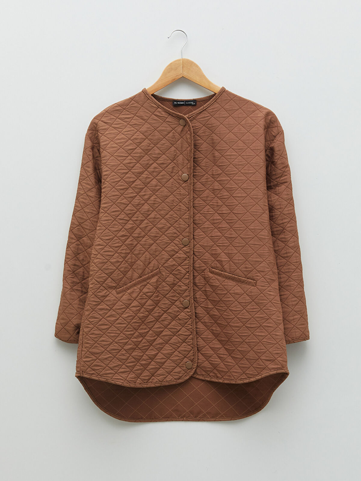 LCW CLASSIC Bisiklet Yaka Kapitone Desenli Uzun Kollu Kadın Mont