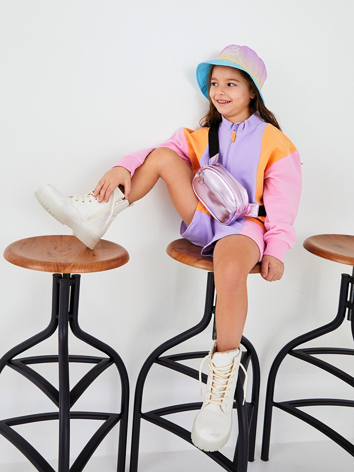 Dik Yaka Renk Bloklu Uzun Kollu Kız Çocuk Sweatshirt