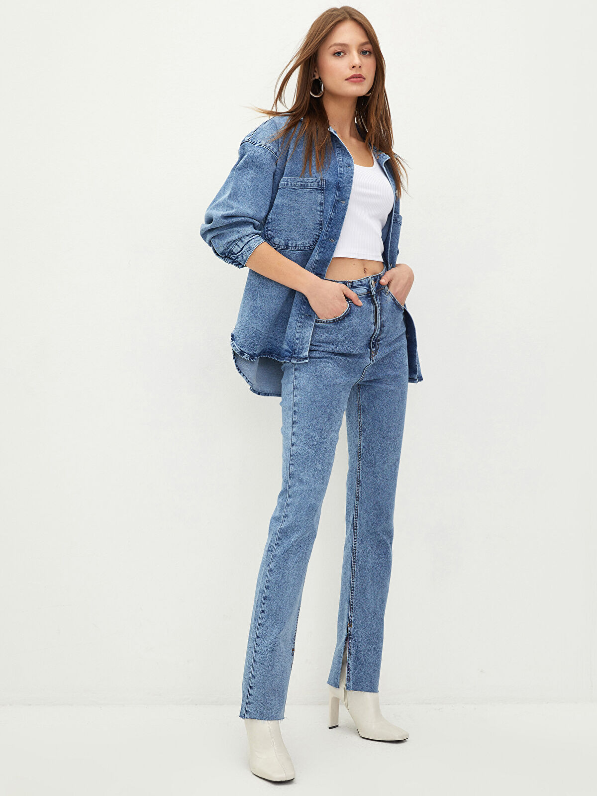 LCW VISION Yüksek Bel Slim Fit Düz Cep Detaylı Kadın Rodeo Jean Pantolon