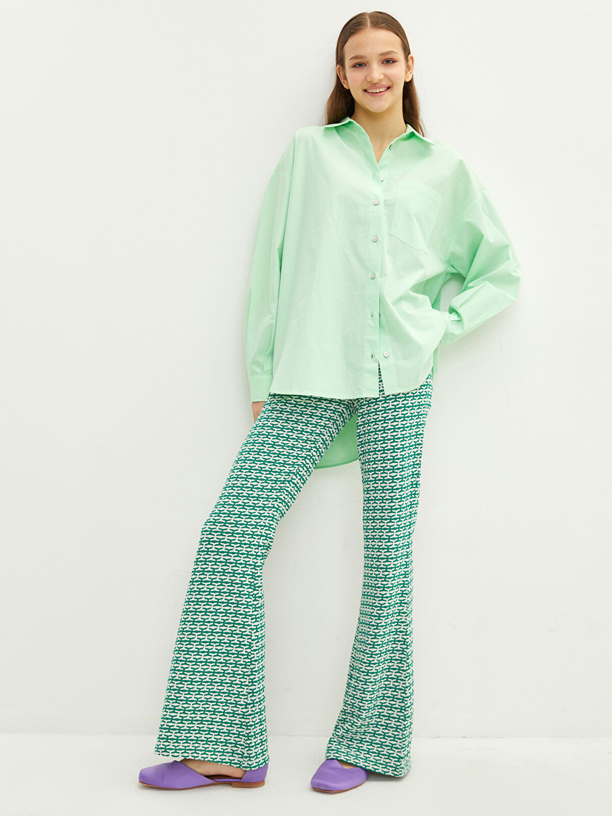 LCW LIMITED Beli Lastikli Dar Fit Desenli İspanyol Paça Kadın Pantolon