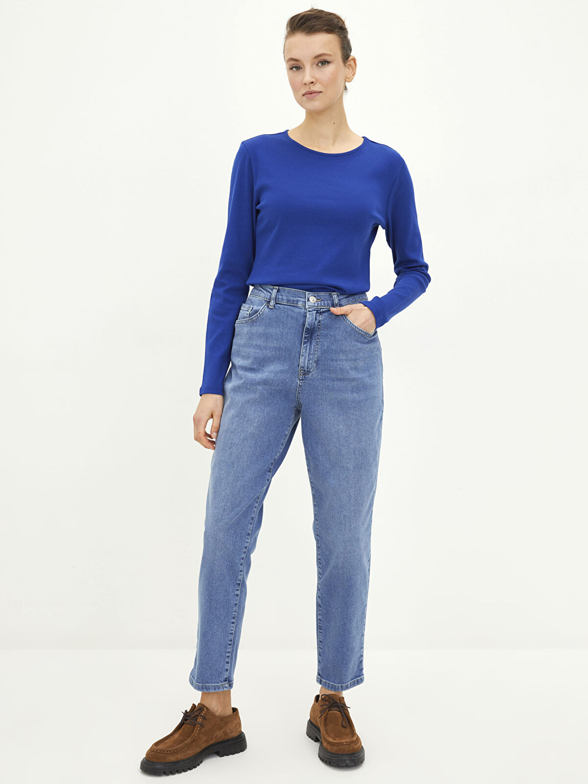 LCW CLASSIC Slim Fit Düz Cep Detaylı Kadın Rodeo Jean Pantolon