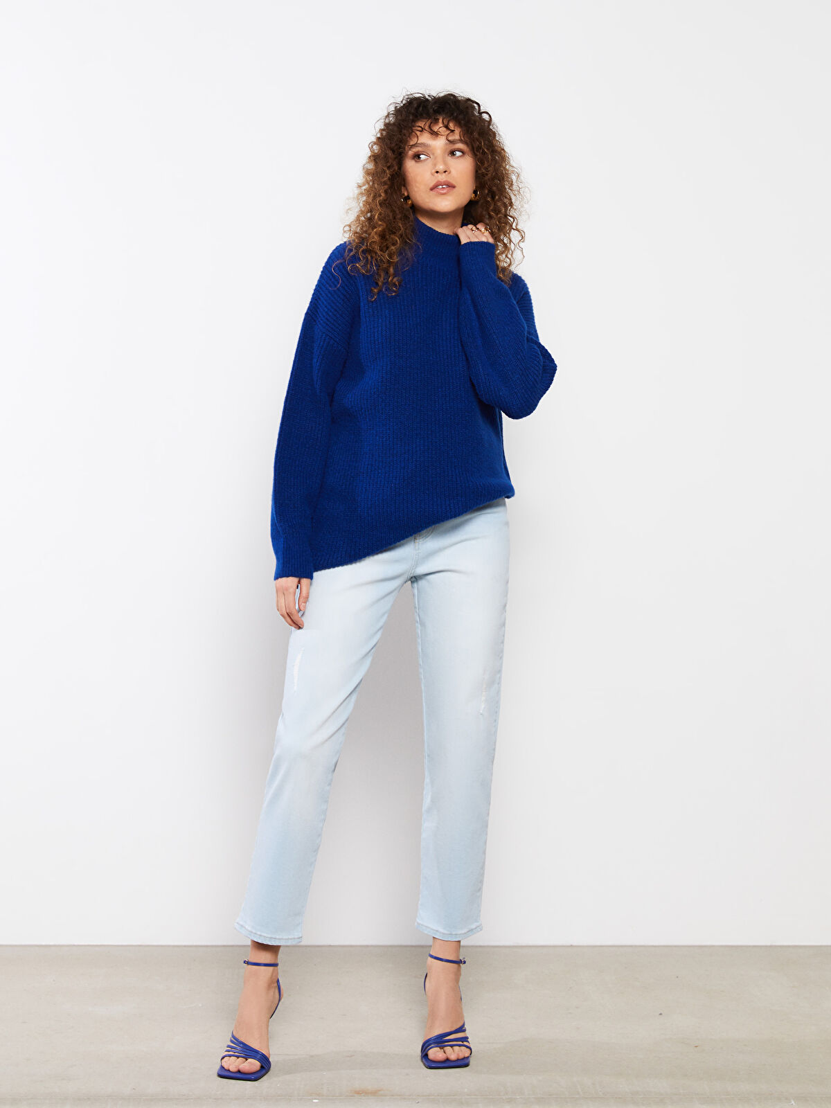 LCW CLASSIC Slim Fit Düz Cep Detaylı Kadın Rodeo Jean Pantolon