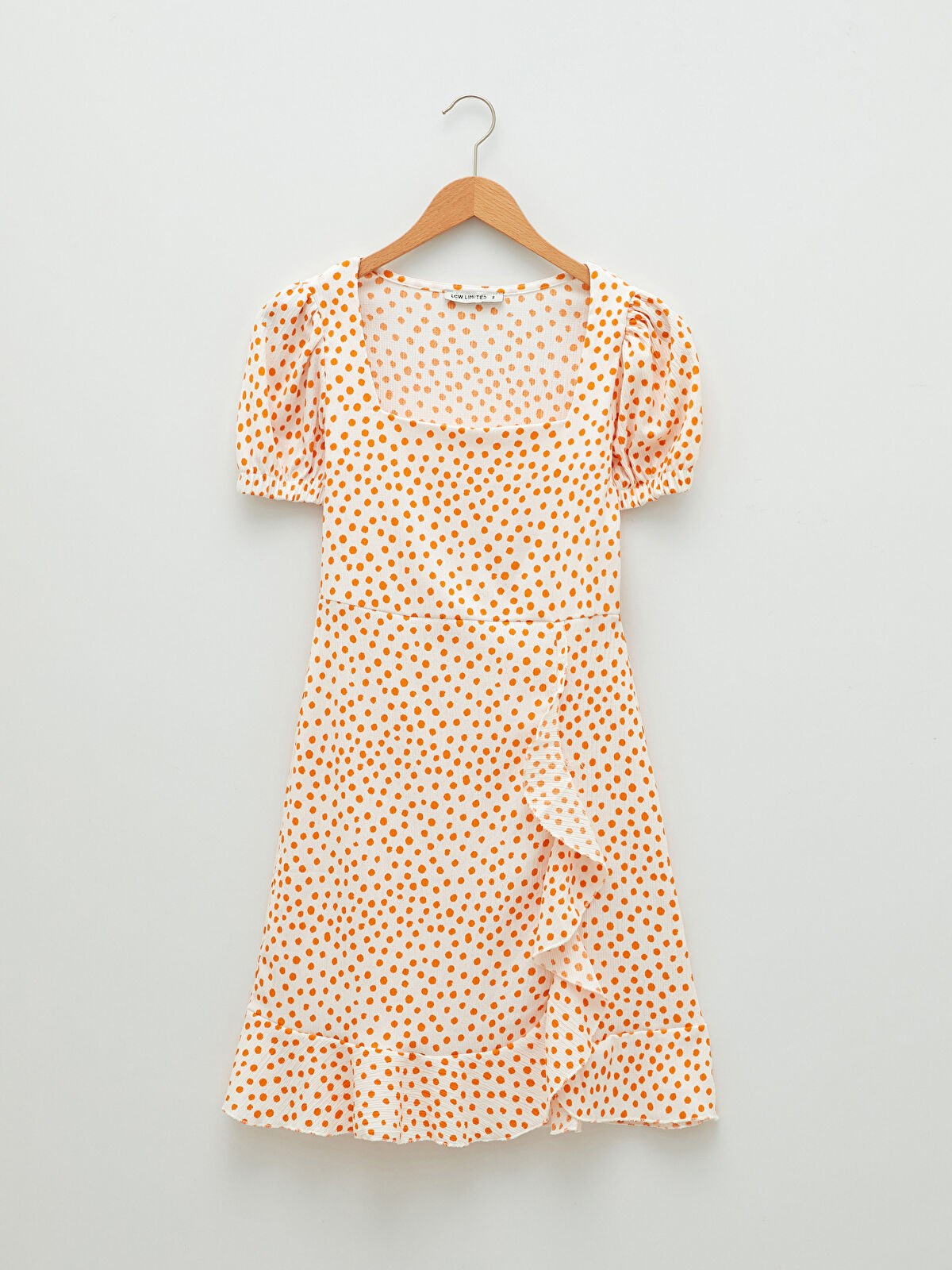 LCW LIMITED Kare Yaka Çiçekli Kısa Kollu Kadın Elbise