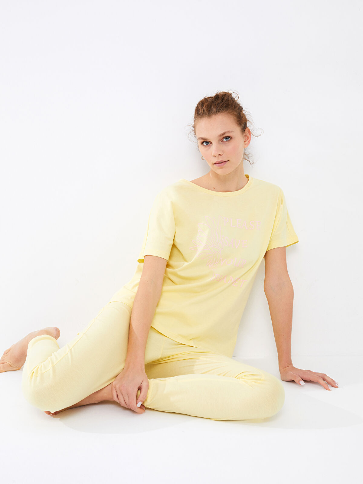 LCW GREEN Bisiklet Yaka Baskılı Kısa Kollu Pamuklu Kadın Pijama Takımı