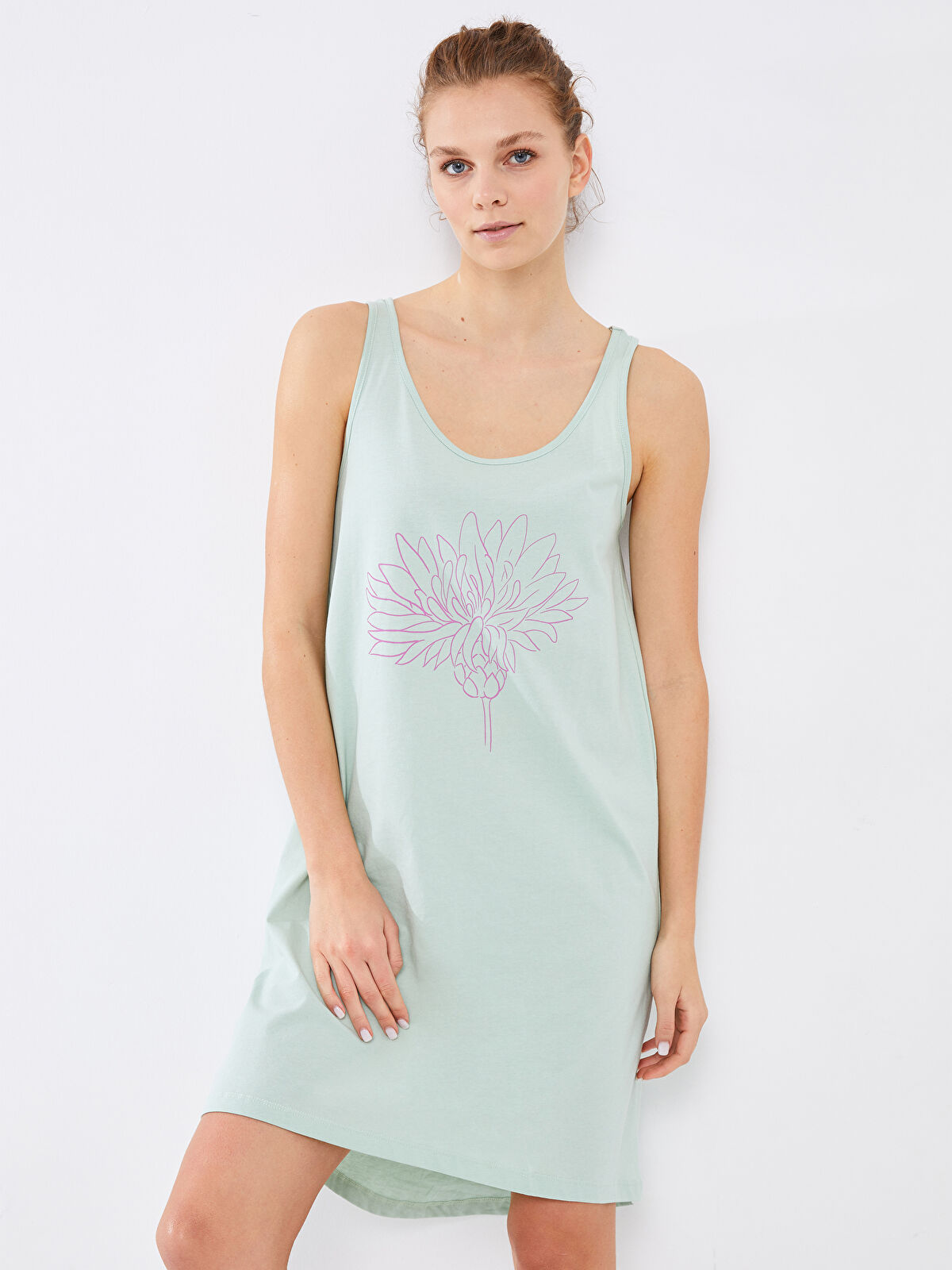 LCW GREEN U Yaka Baskılı Kolsuz Pamuklu Kadın Gecelik