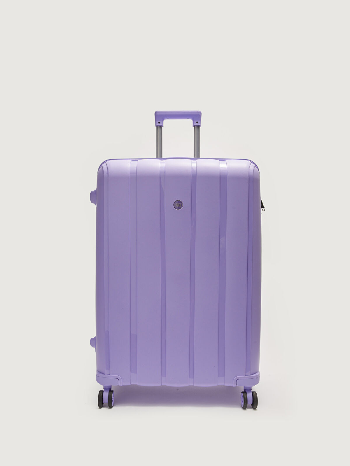 Orta Boy Çekme Mekanizmalı Valiz