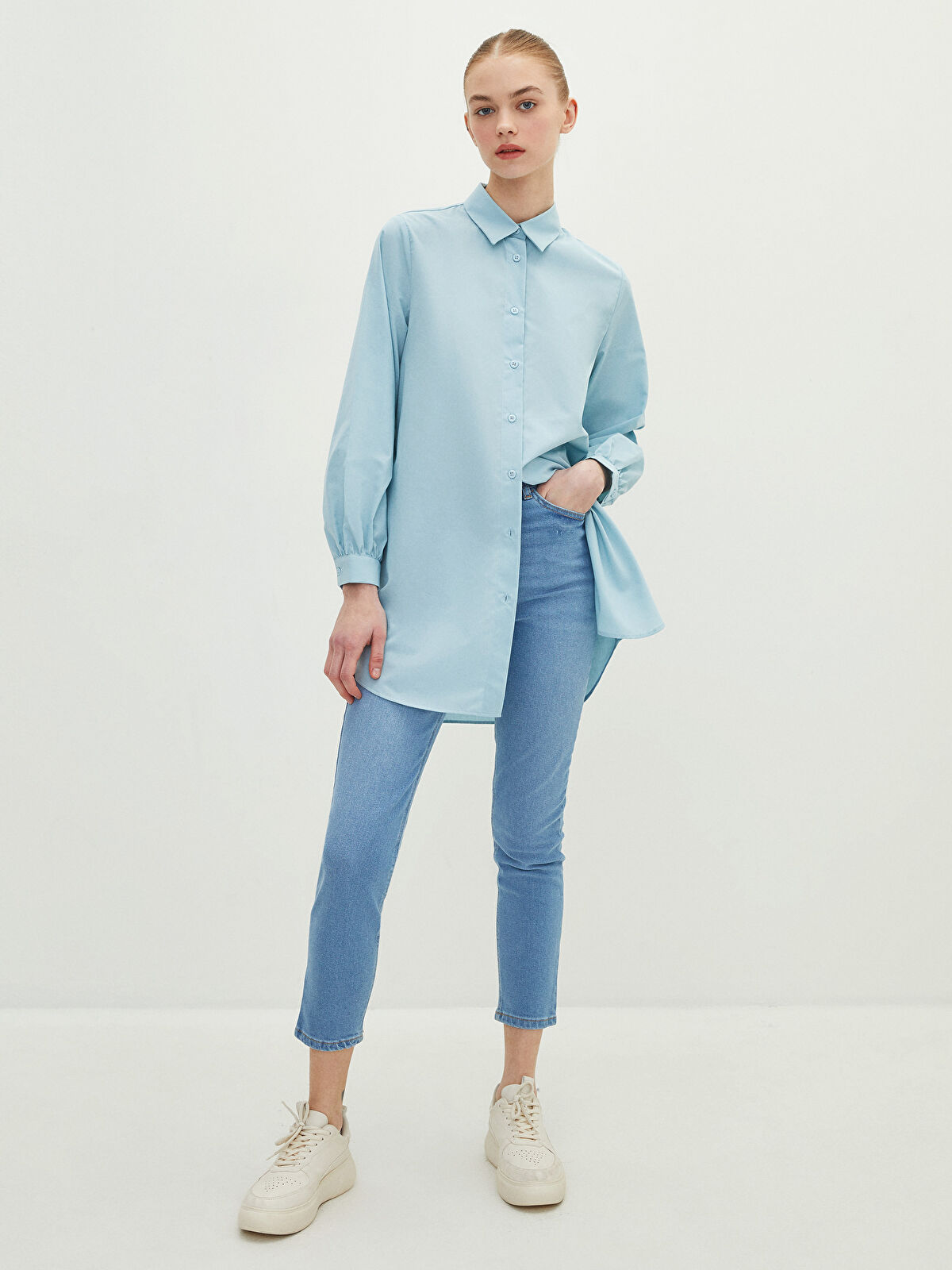 MODEST Slim Fit Cep Detaylı Kadın Rodeo Jean Pantolon MODEST Slim Fit Cep Detaylı Kadın Rodeo Jean Pantolon