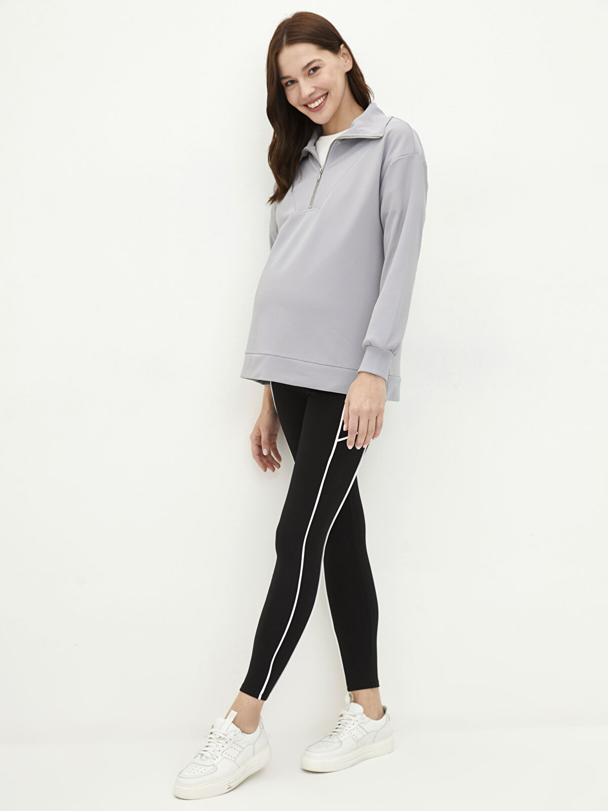 Karın Panelli Düz Biye Detaylı Hamile Tayt Karın Panelli Düz Biye Detaylı Hamile Tayt