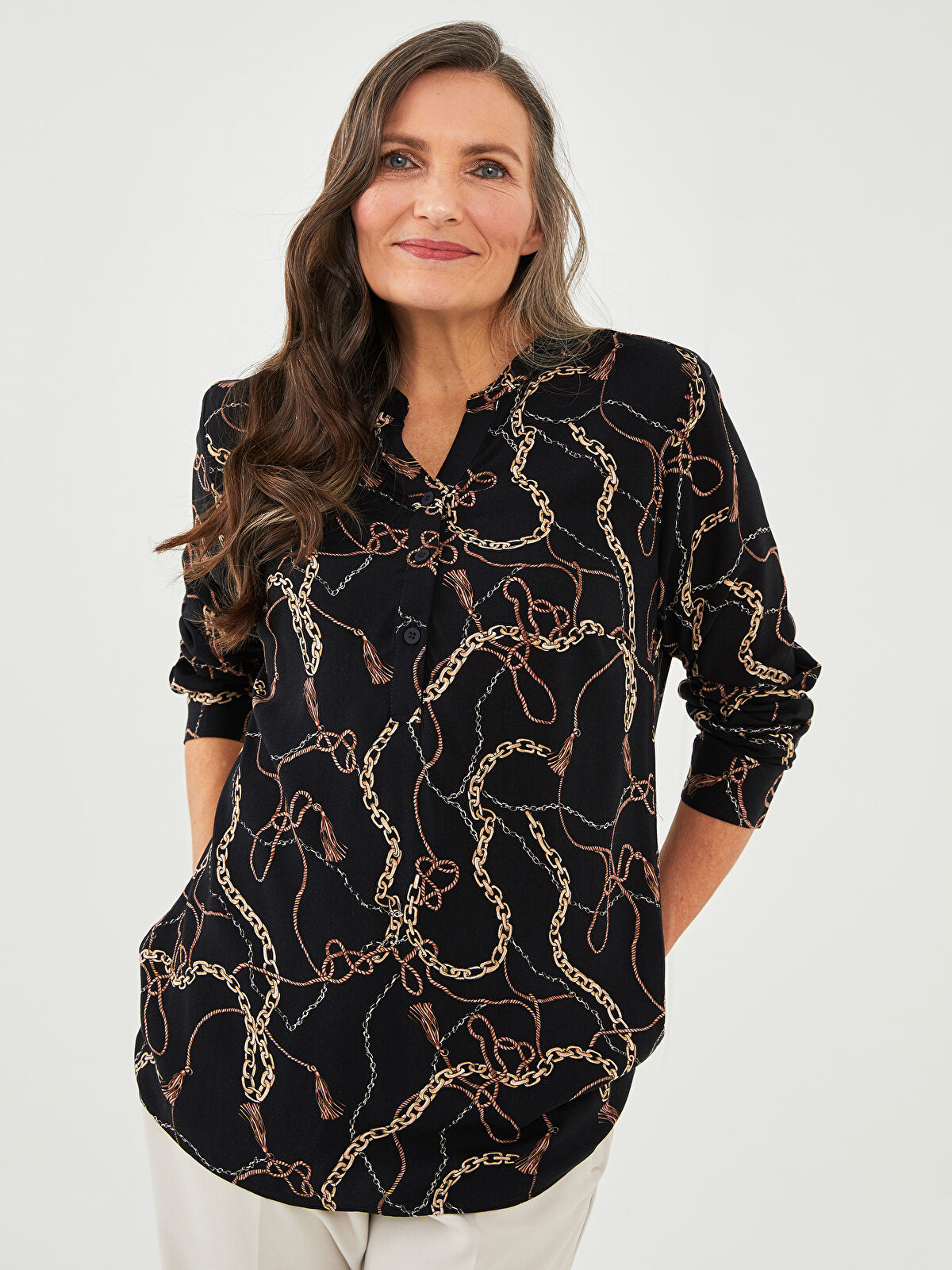 LCW GRACE Kaçık Yaka Desenli Uzun Kollu Viskon Kadın Bluz