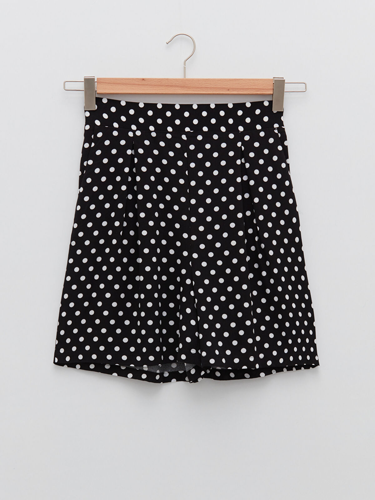 LCW CLASSIC Beli Lastikli Puantiyeli Viskon Kadın Şort Etek