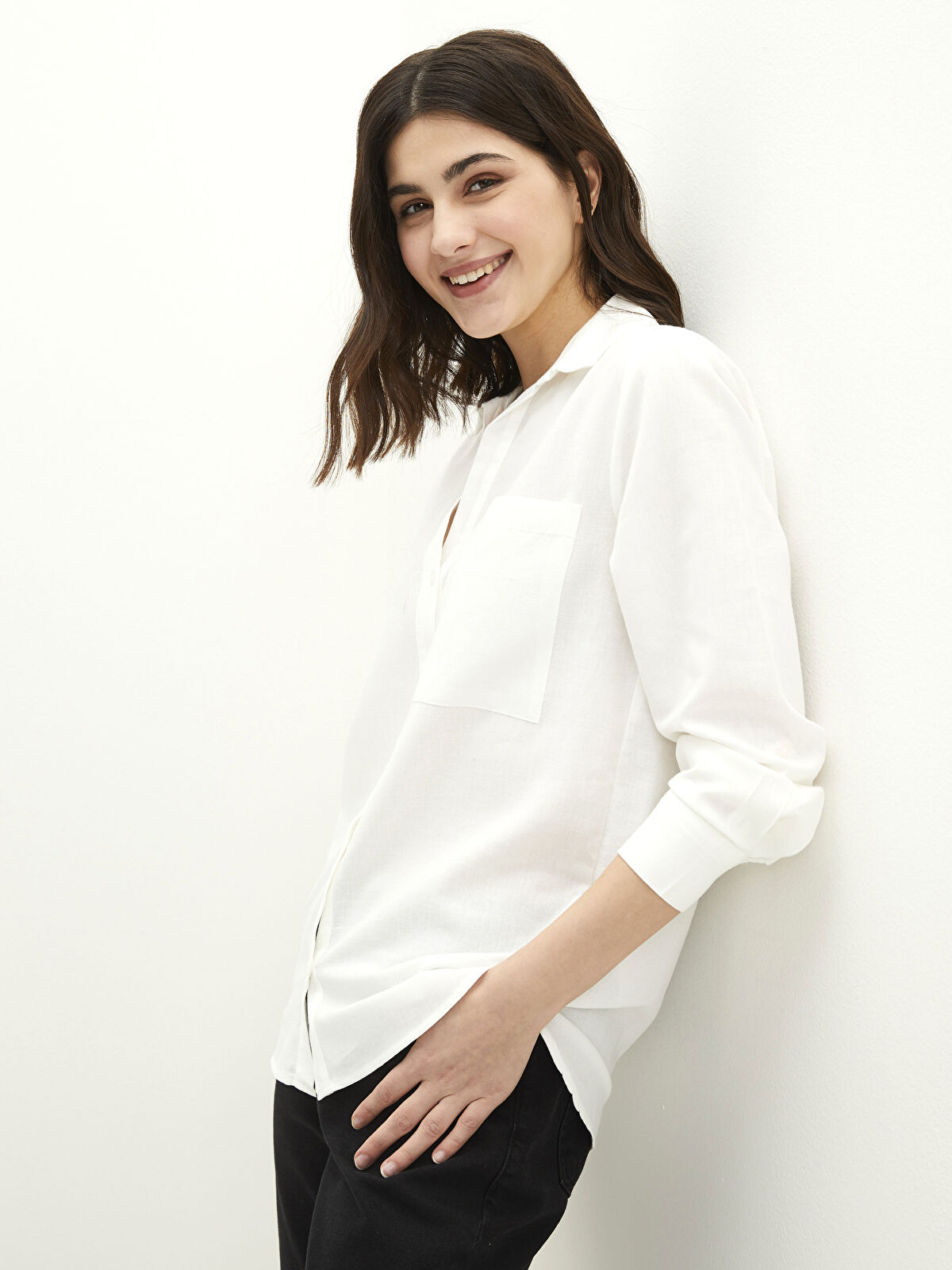 LCW CASUAL Önden Düğme Kapamalı Düz Uzun Kollu Keten Kadın Gömlek