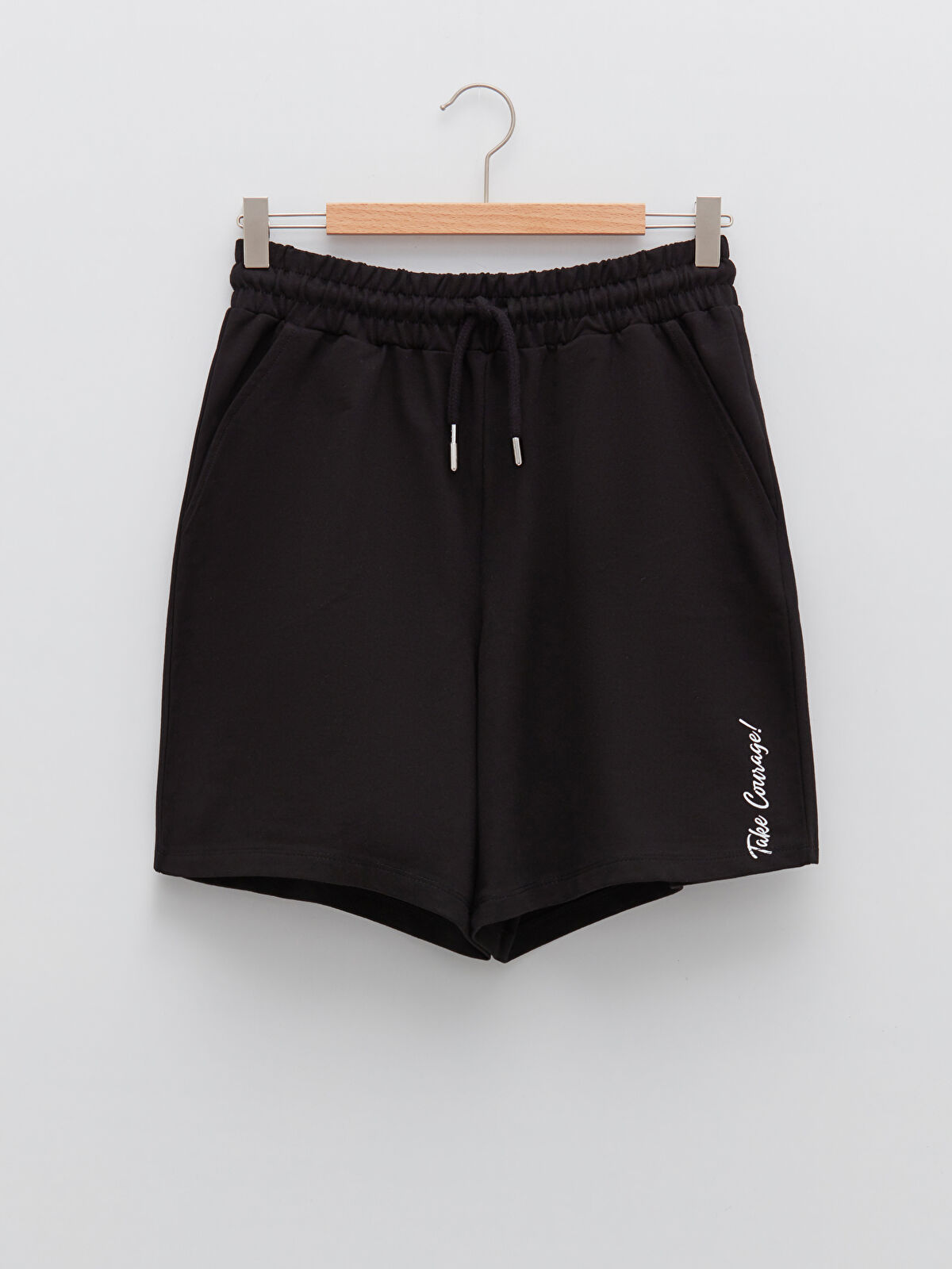 LCW CASUAL Beli Lastikli Yazı Baskılı Kadın Şort