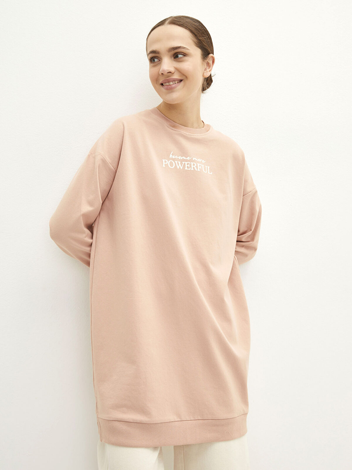 MODEST Bisiklet Yaka Yazı Baskılı Uzun Kollu Kadın Sweatshirt Tunik