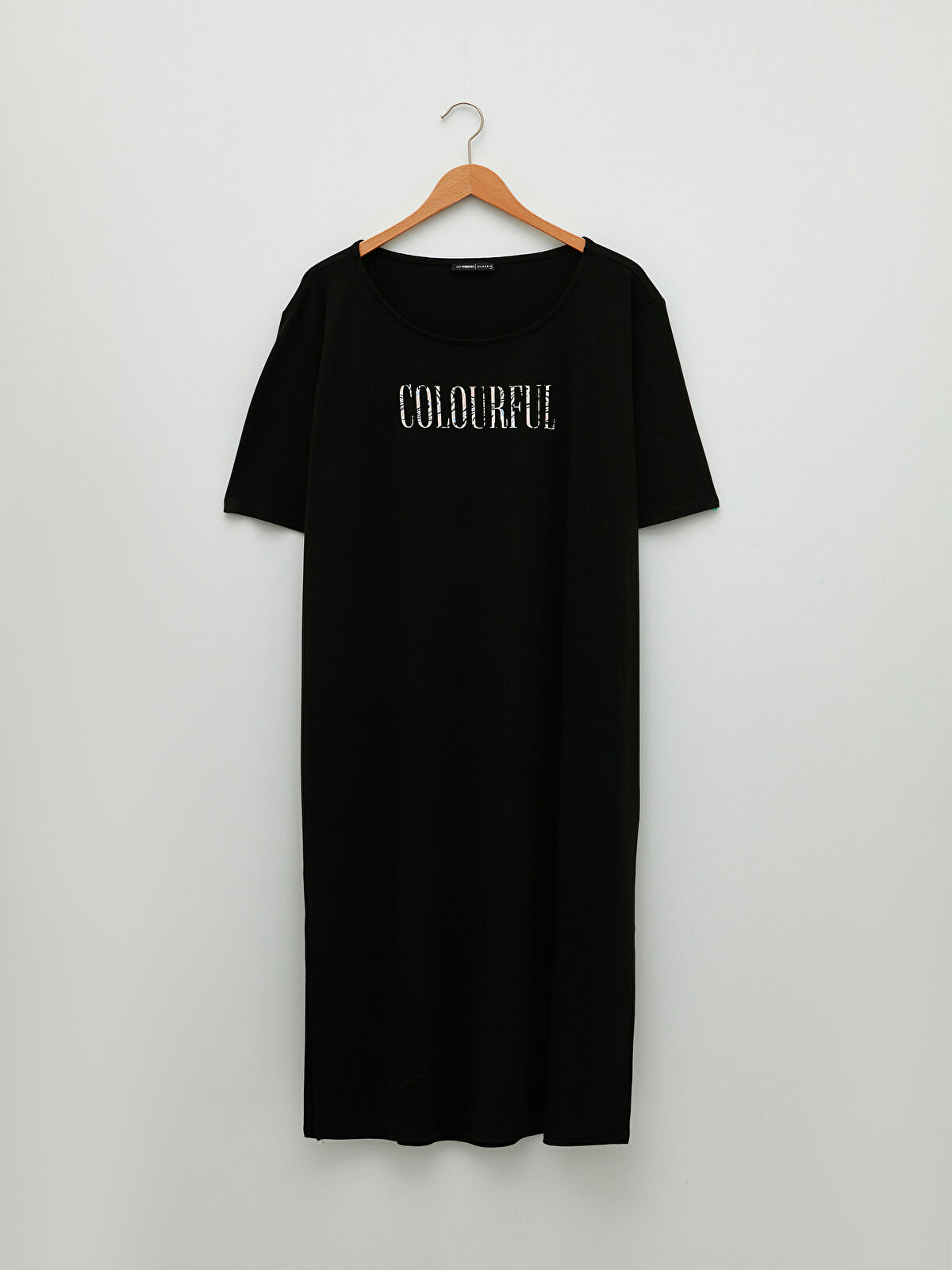 LCW CLASSIC U Yaka Yazı Baskılı Kısa Kollu Viskon Kadın Elbise