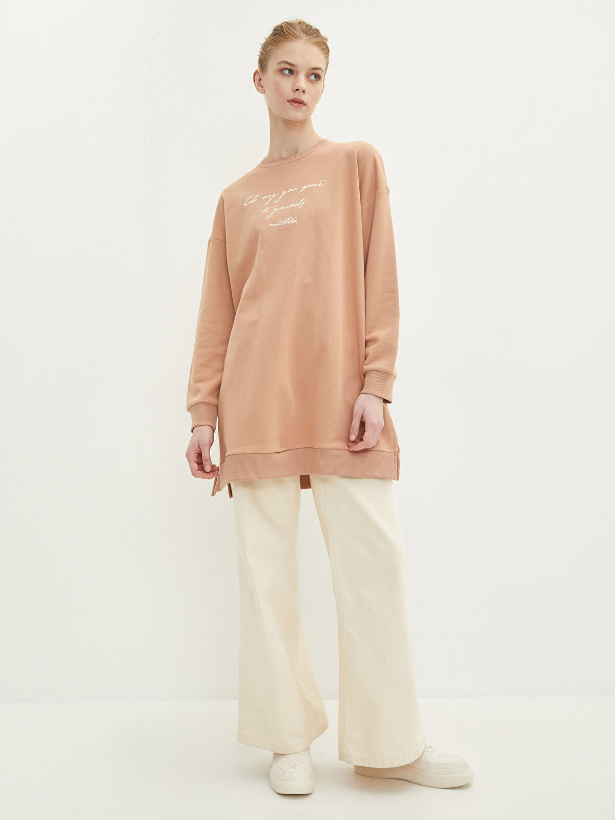 MODEST Bisiklet Yaka Yazı Baskılı Uzun Kollu Kadın Sweatshirt Tunik