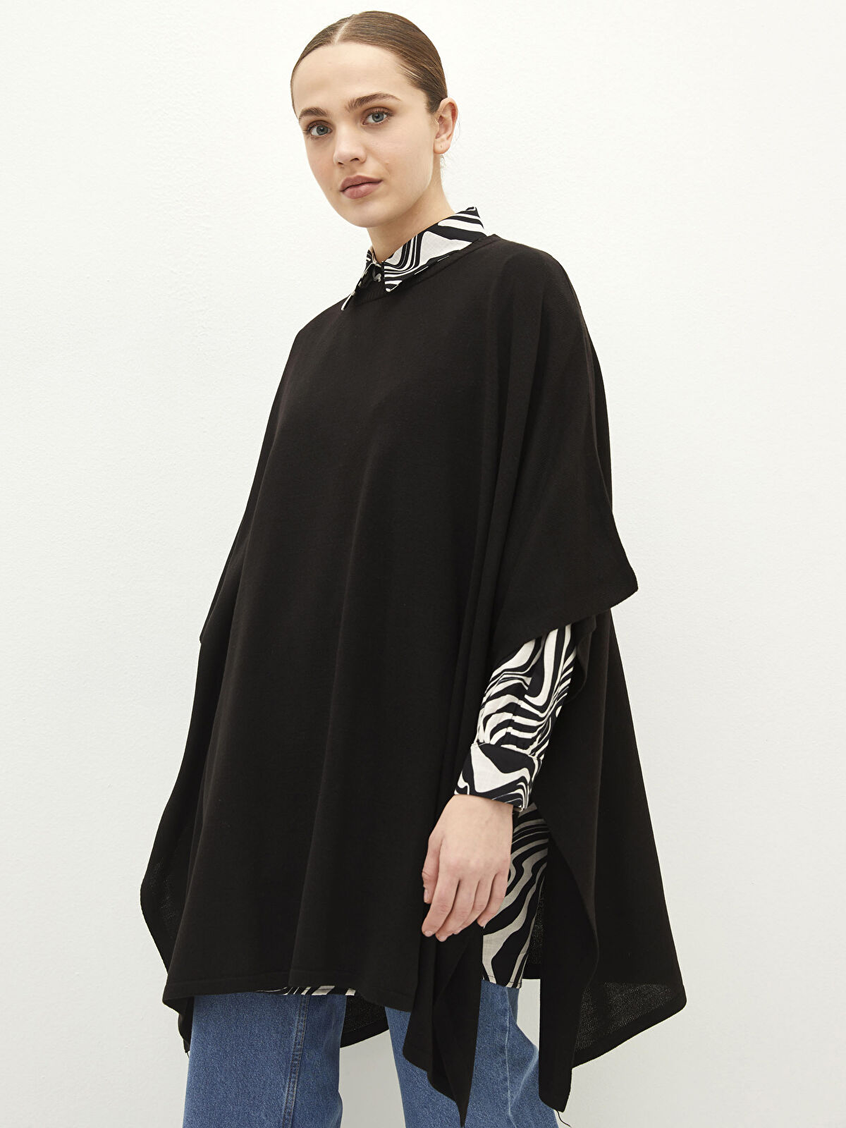 MODEST Bisiklet Yaka Düz Kadın Triko Panço