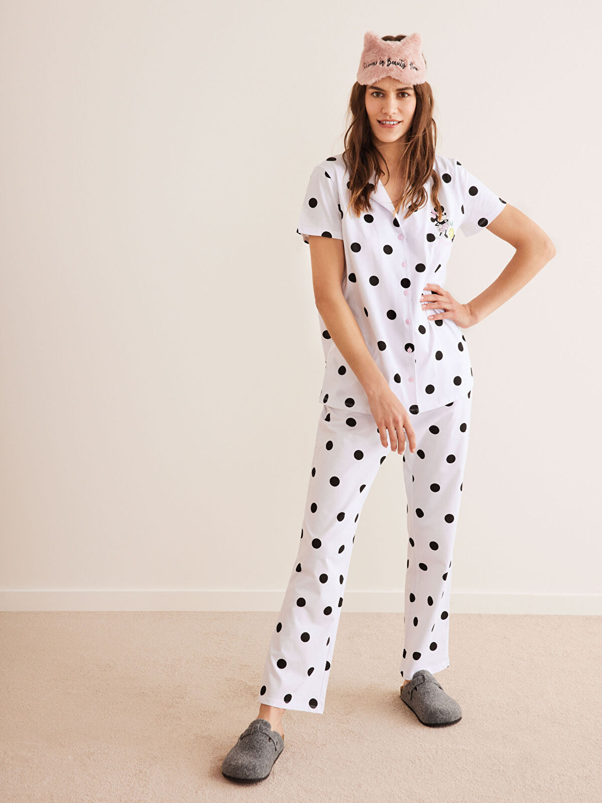 LCW DREAM Gömlek Yaka Puantiyeli Kısa Kollu Pamuklu Kadın Pijama Takımı