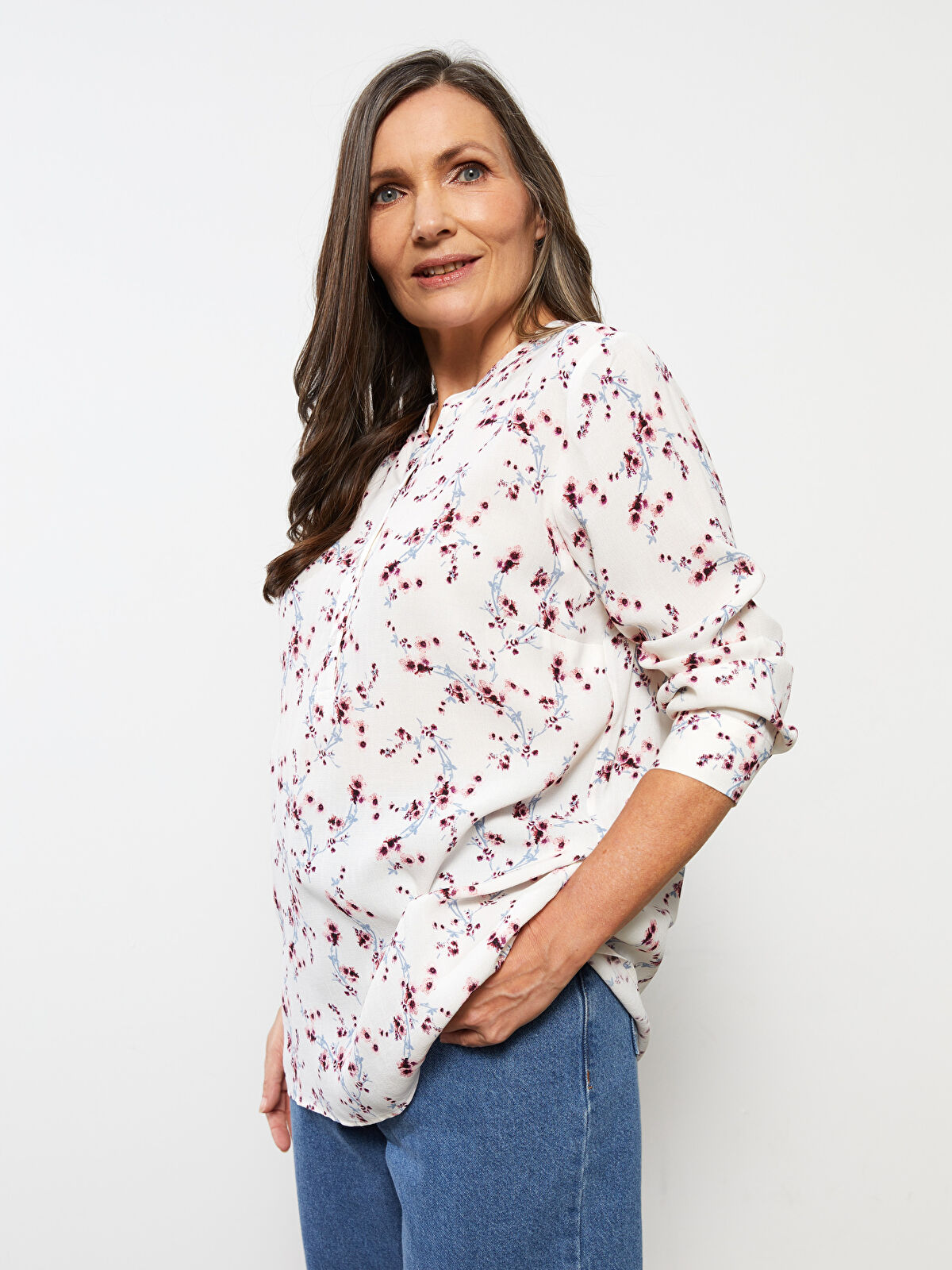 LCW GRACE Kaçık Yaka Desenli Uzun Kollu Viskon Kadın Bluz