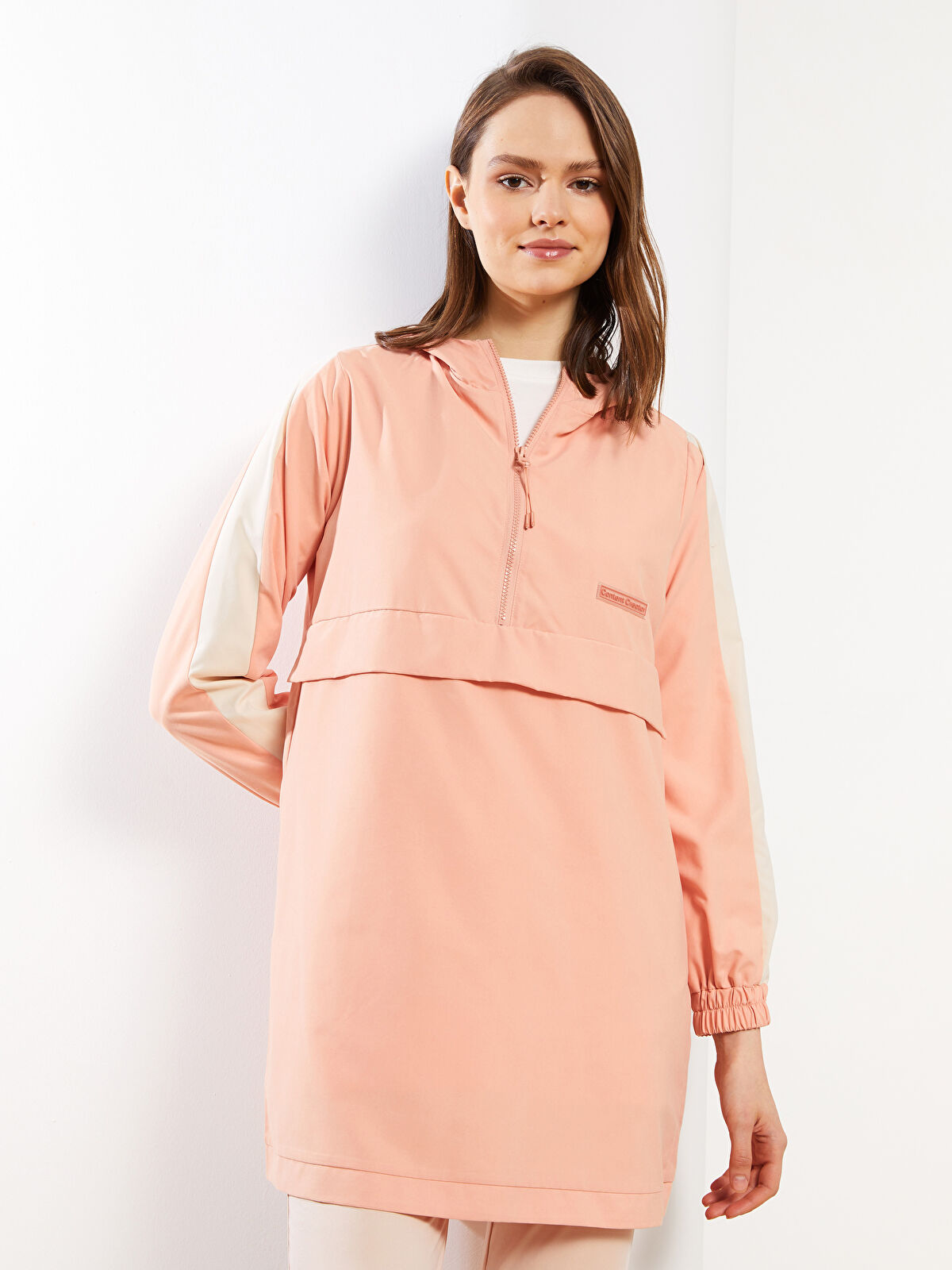 MODEST Kapüşonlu Renk Bloklu Uzun Kollu Poplin Kadın Tunik MODEST Kapüşonlu Renk Bloklu Uzun Kollu Poplin Kadın Tunik