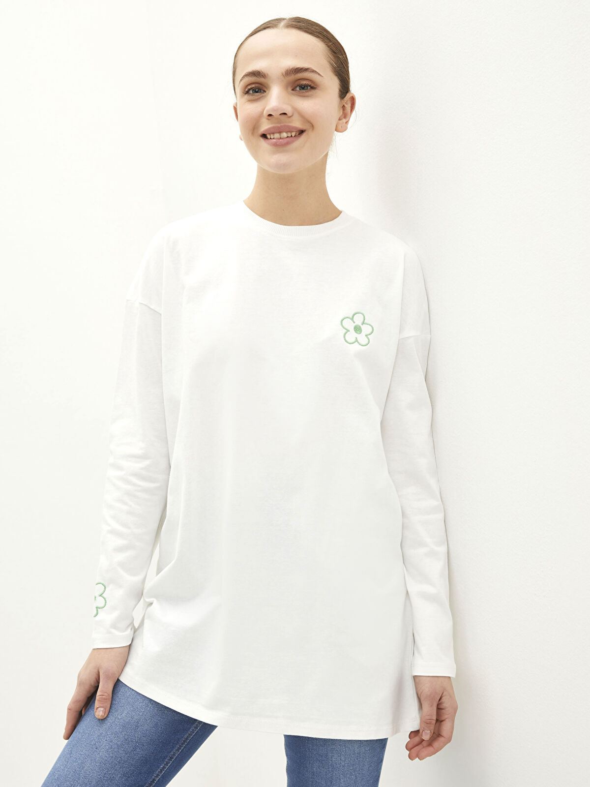 MODEST Bisiklet Yaka Nakışlı Uzun Kollu Oversize Pamuklu Kadın Tunik