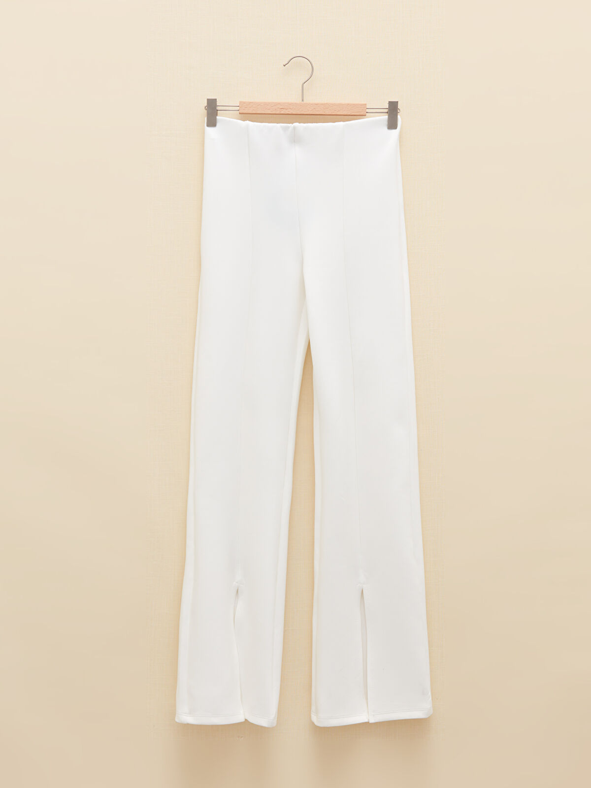 LCW CASUAL Rahat Kalıp Düz Paçaları Yırtmaçlı Ottoman Kadın Pantolon