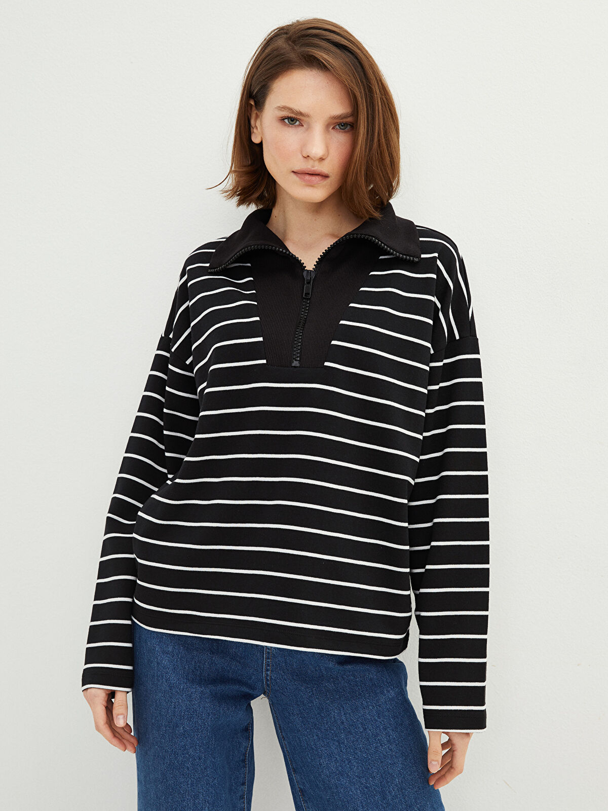 LCW VISION Dik Yaka Çizgili Uzun Kollu Oversize Kadın Sweatshirt