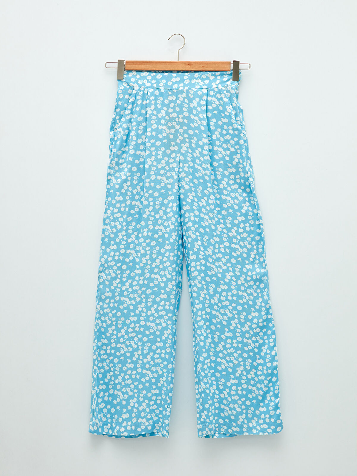 XSIDE Beli Fermuarlı Çiçekli Cep Detaylı Viskon Kadın Pantolon