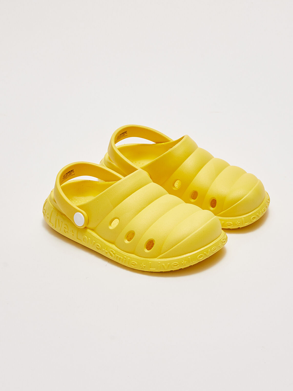 Delikli Erkek Çocuk Sandalet