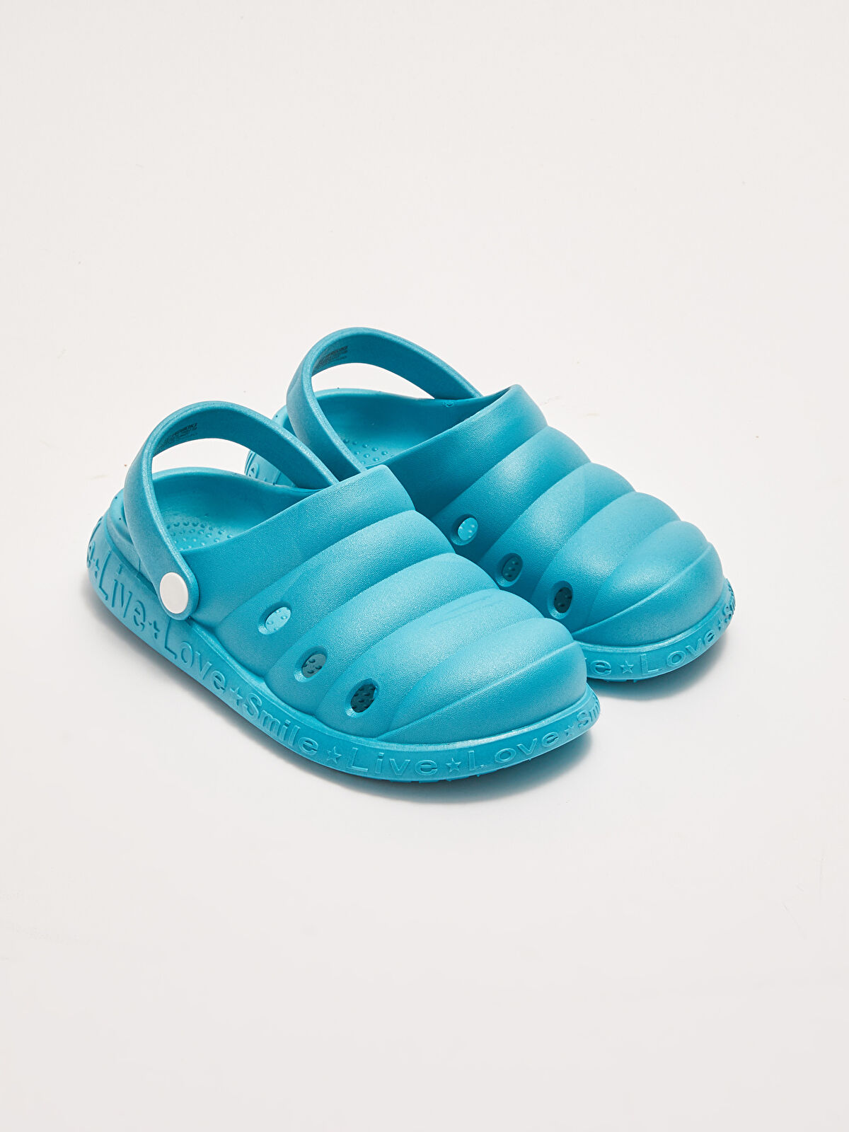 Delikli Erkek Çocuk Sandalet