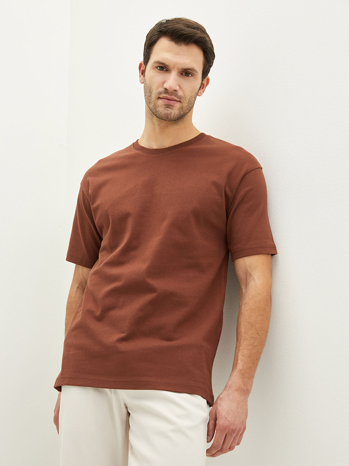 LCW BASIC Oversize Bisiklet Yaka Kısa Kollu Penye Erkek Tişört LCW BASIC Oversize Bisiklet Yaka Kısa Kollu Penye Erkek Tişört