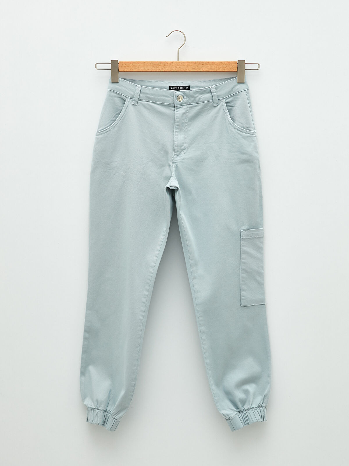 MODEST Rahat Kalıp Düz Cep Detaylı Gabardin Kadın Jogger Pantolon MODEST Rahat Kalıp Düz Cep Detaylı Gabardin Kadın Jogger Pantolon