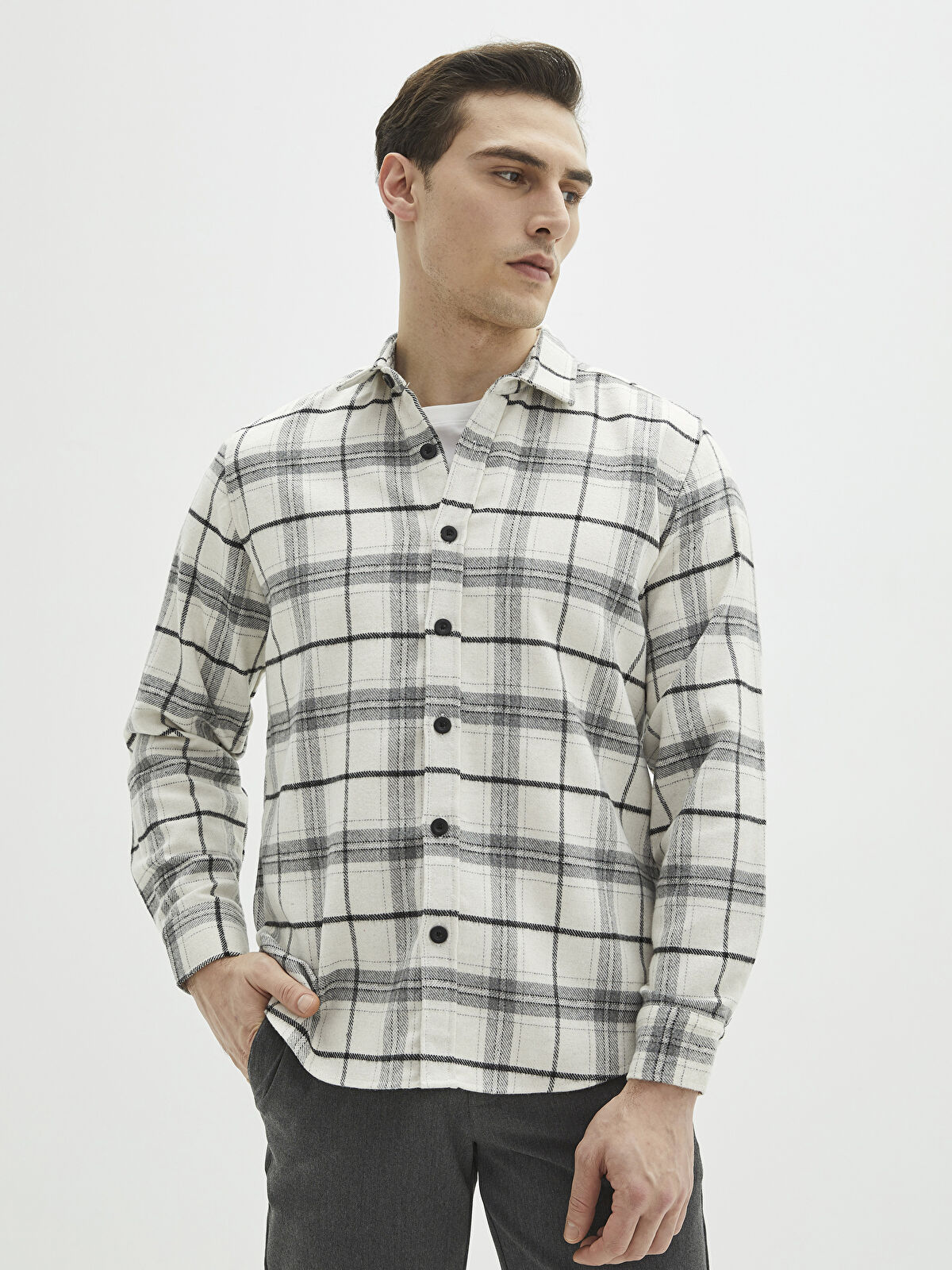 LCW CLASSIC Regular Fit Uzun Kollu Ekose Erkek Gömlek Ceket