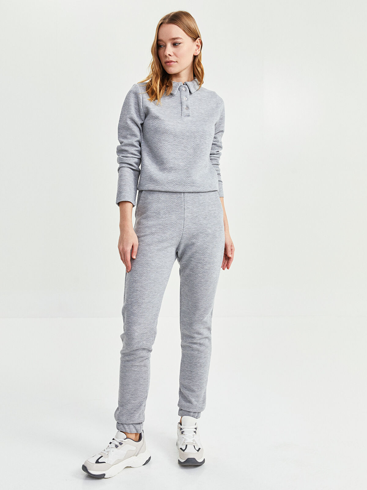 Busem Beli Lastikli Kendinden Desenli Cep Detaylı Kadın Jogger Pantolon