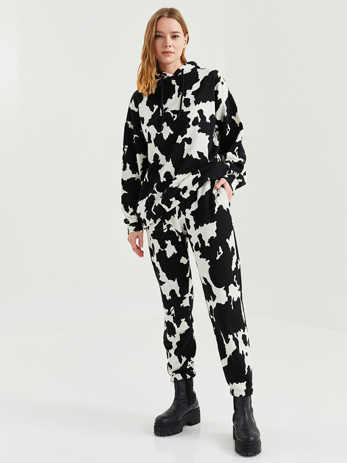 Busem Beli Lastikli Desenli Cep Detaylı Kadın Jogger Eşofman Altı