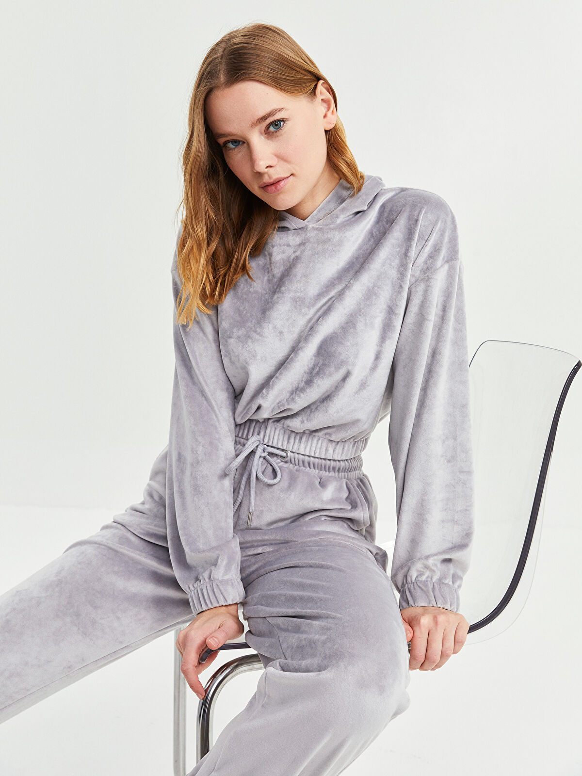 Busem Kapüşonlu Düz Uzun Kollu Kadın Sweatshirt