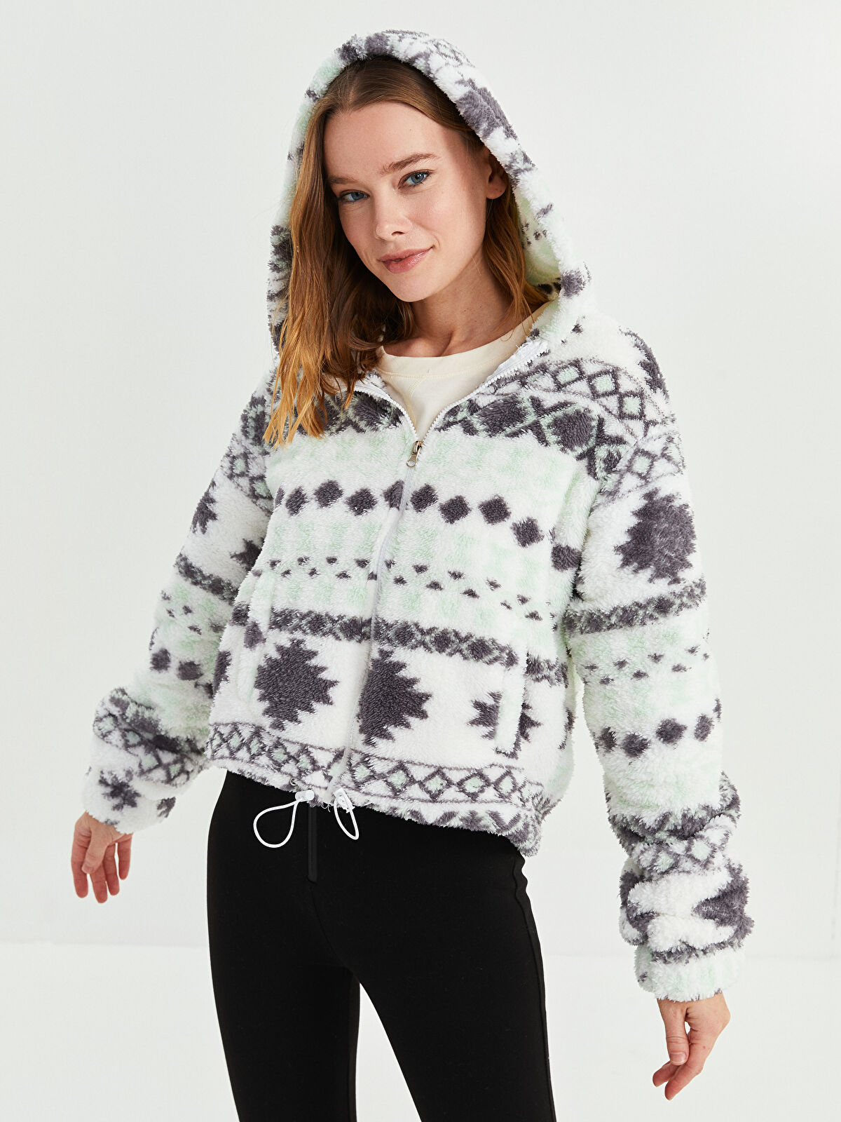 Busem Kapüşonlu Desenli Uzun Kollu Kadın Sweatshirt