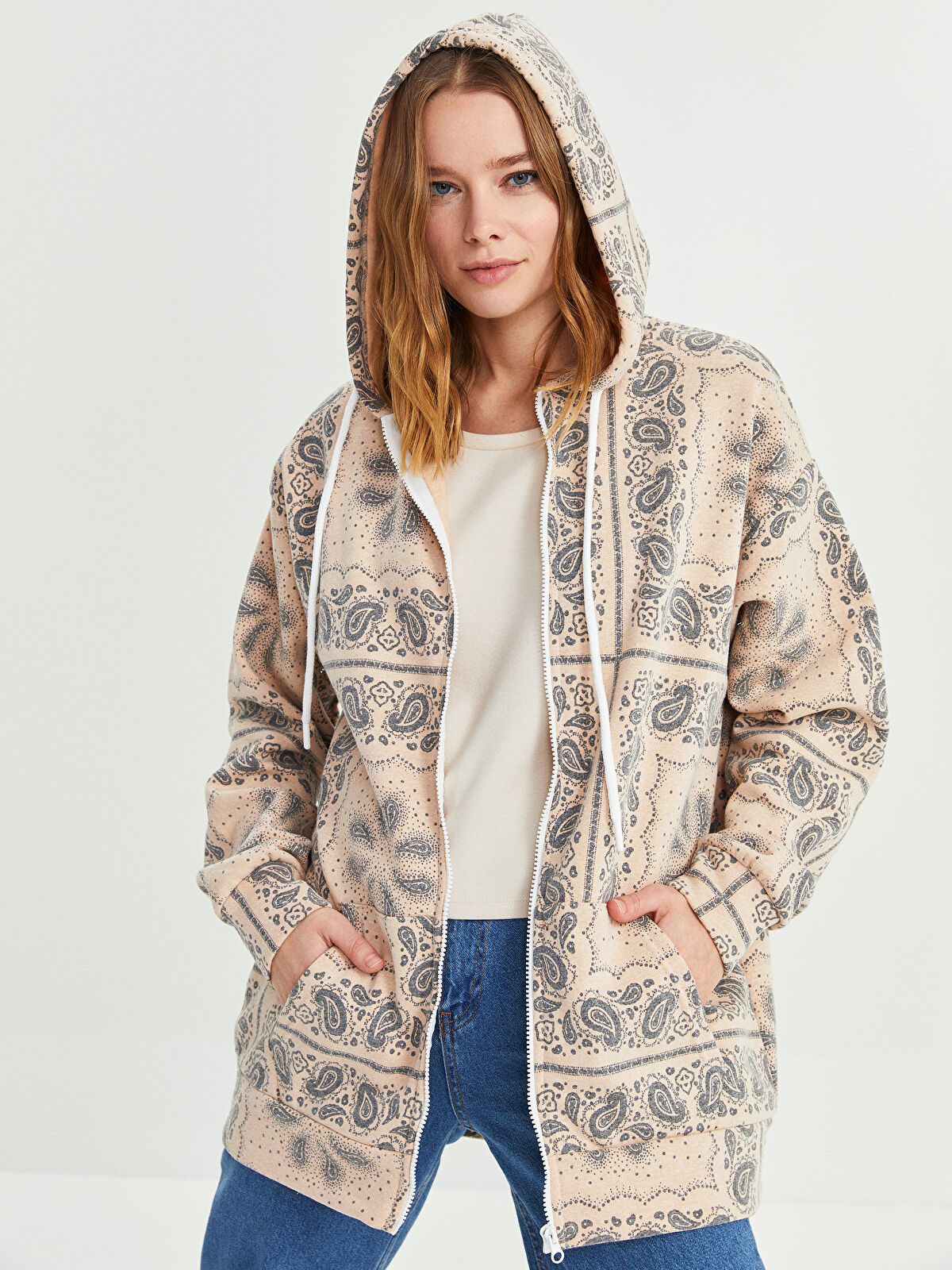 Busem Kapüşonlu Desenli Uzun Kollu Oversize Kadın Spor Hırka