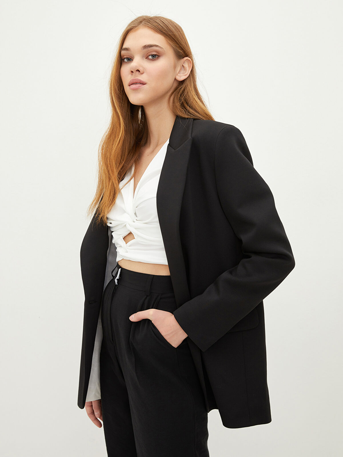 QUZU Önden Düğme Kapamalı Düz Uzun Kollu Kadın Ceket