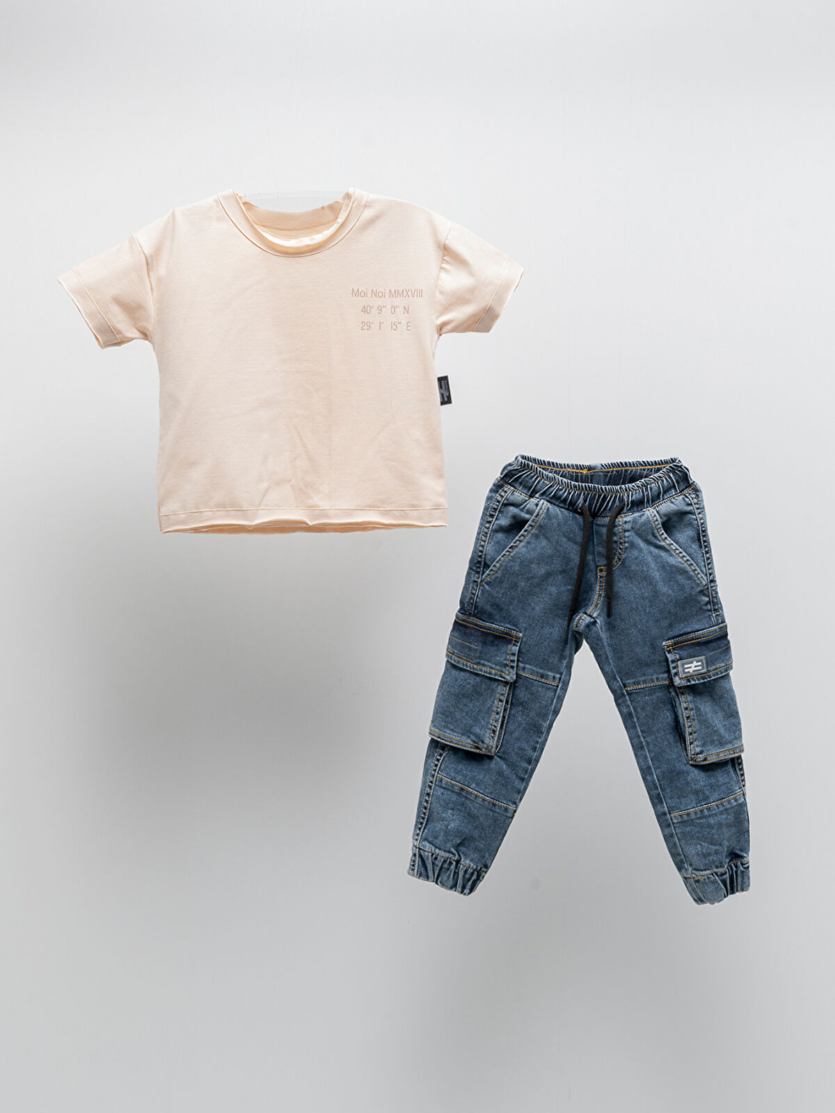 Moi Noi Bisiklet Yaka Baskılı Kısa Kollu Çocuk Tişört ve Jean Pantolon